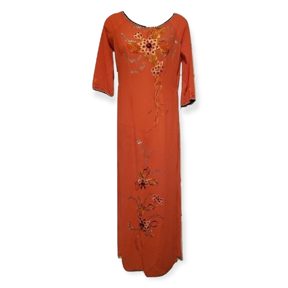 Ao Dais | Custom Made Embroidered Vietnamese Traditional Ao Dai Dress ...
